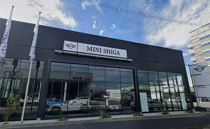 【栗東市×サービスフロント】MINI／TIグループでフロントとして腕を磨きませんか／年間休日120日| 自動車整備士の転職・求人情報ならカーワク